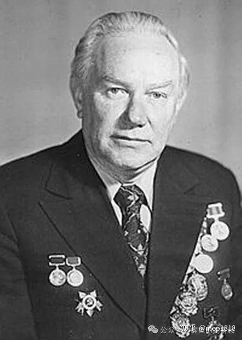 【转载：鲤鱼的武备志】苏联2S3“金合欢”152mm自行榴弹炮（2S3 Akatsiya SPG，2C3 Акация) - 知乎