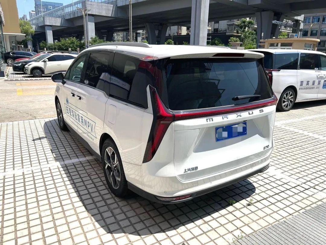 展车：大通G70 MPV指导价19.98万，现在14.78万 - 知乎