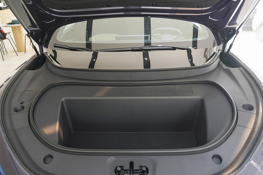 雷军晒小米SU7前备箱，没有它的纯电车不高级？ - 知乎