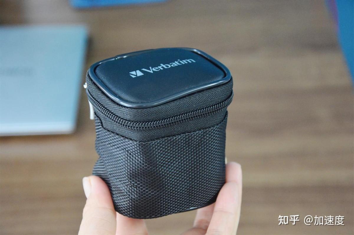 五口全球通用，威宝（Verbatim）旅行转换快充插头体验 - 知乎