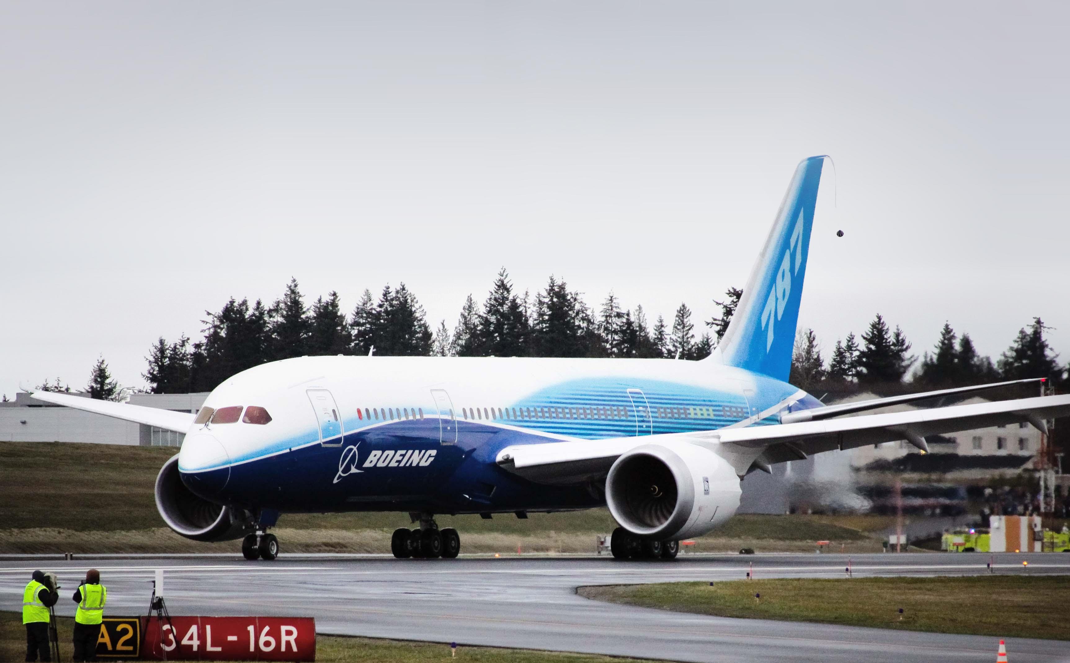 波音787 / Boeing 787 Dreamliner（第一部分：概述、历史） - 辽观搬运的中英文维基百科词条 - 知乎