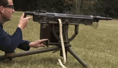 M1895“土豆挖掘机”(Potato Digger)机枪：二战著名机枪 - 知乎