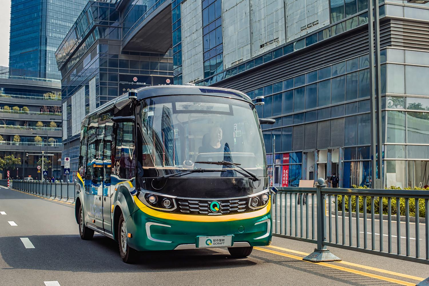 全球首条城市微循环Robo-Bus市民体验线路在苏州发布，轻舟智航启动Robo-Bus示范应用 - 知乎