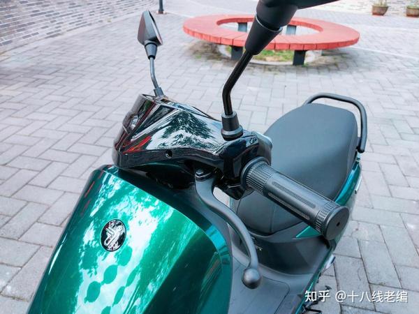 号称优化N系列所有短板，九号M95C电摩评测：107km+解决死亡摇摆 - 知乎