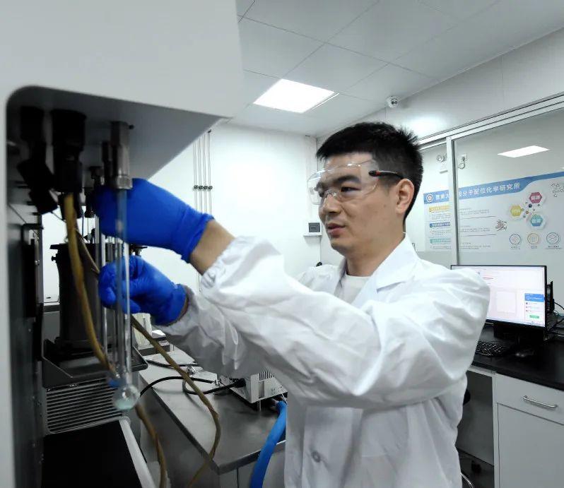 博士“首篇Angew Chem，第二篇JACS，第三篇Nature”，一路飞驰 - 知乎