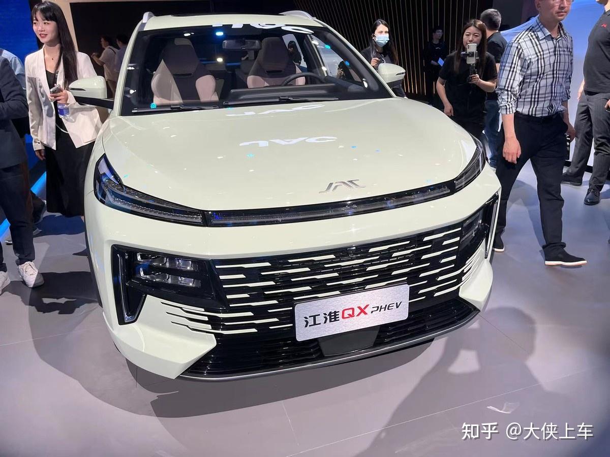 江淮首款混动车QX PHEV首发亮相，搭载MIS架构综合续航超1250KM - 知乎