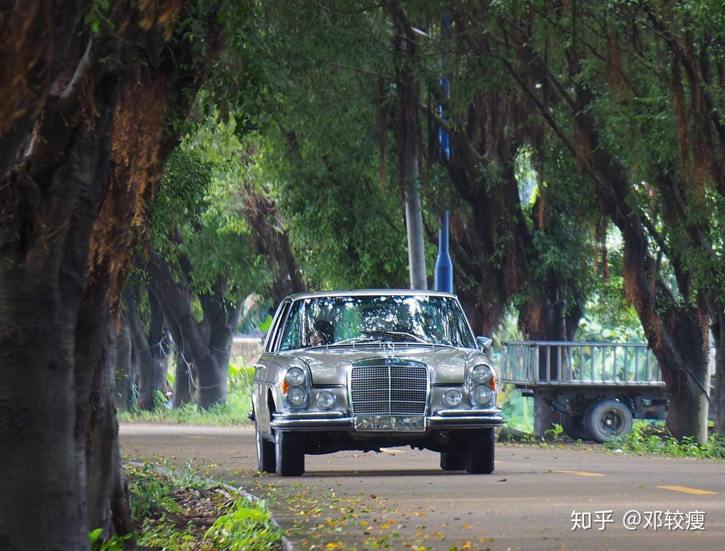 Mercedes-Benz S 简史 之 W111＆W109 - 知乎