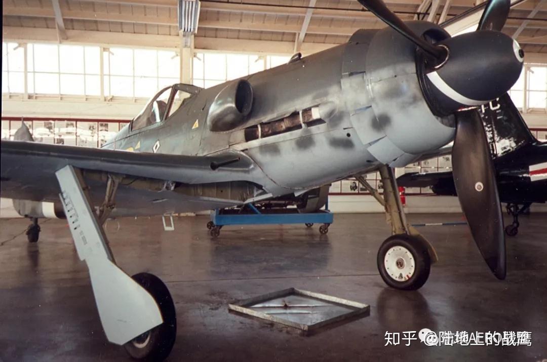 心中的经典像真机（八）——福克·沃尔夫Fw-190“百舌鸟”战斗机 - 知乎