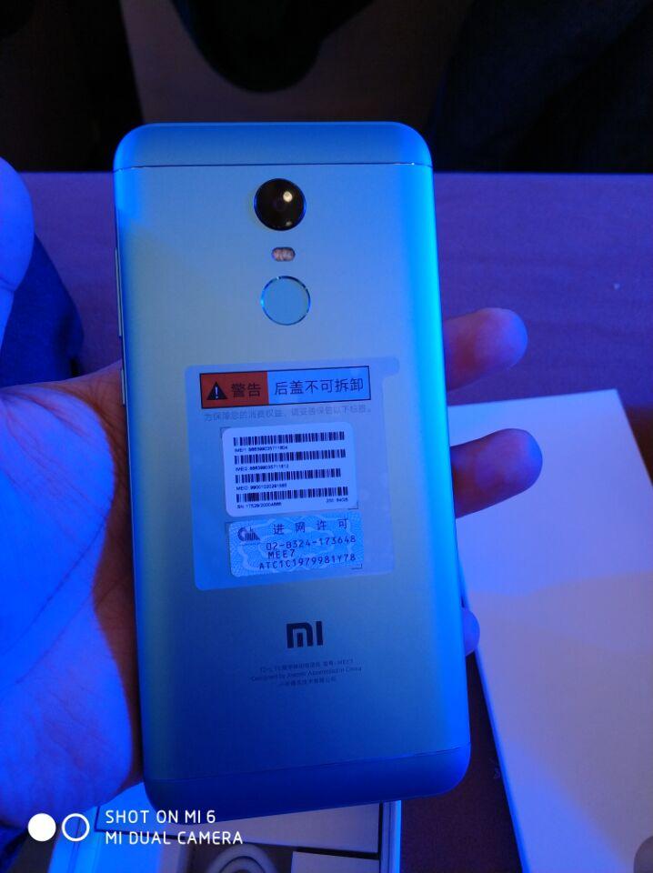 红米5PLUS昨天发售了，说一下跟同价位红米note4X的不同 - 知乎