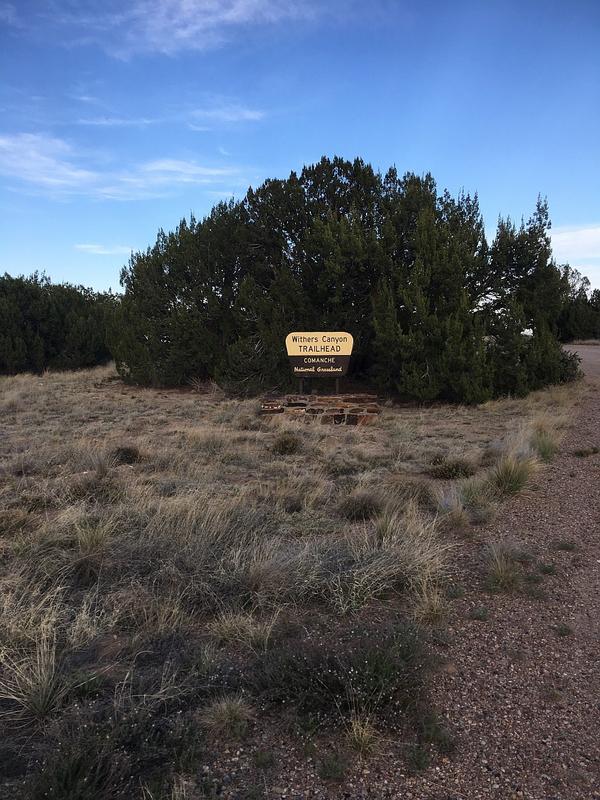 尖桩电线步道（Picket Wire Trail） - 知乎