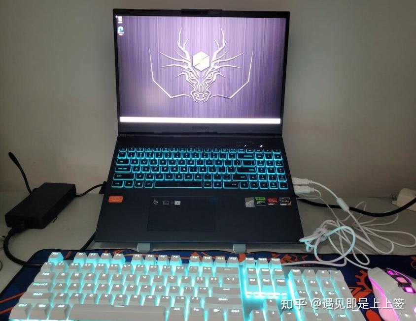 2024年软件工程专业笔记本推荐指南！适合软工的笔记本电脑有哪些？轻薄本游戏本推荐适用计算机专业笔记本电脑推荐，高性价比！敲代码编程javac语言pathon数据结构linux