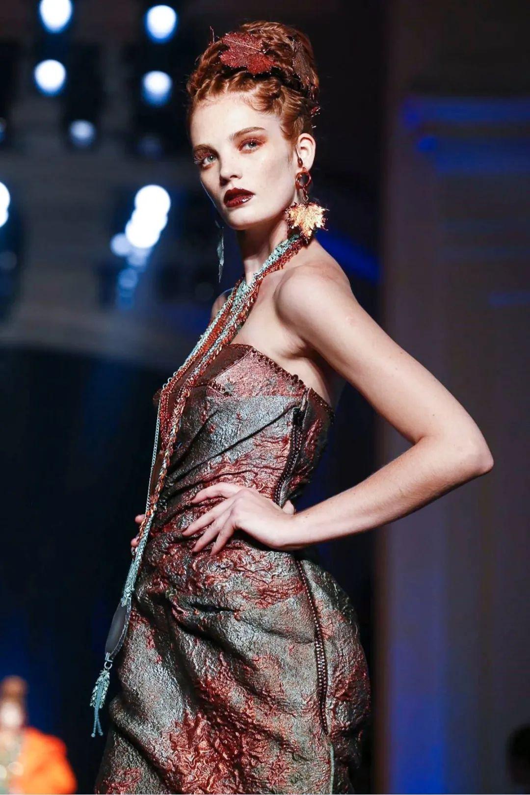 先锋丨时尚老顽童Jean Paul Gaultier，主张无性别主义的设计理念 - 知乎