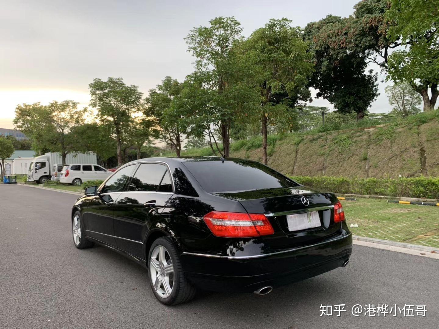 13款奔驰E350 ViP豪华四座 夜视防撞 无钥进入 一键启动 换挡拨片 四座通风加热 磨砂鹿茸皮顶 全景天窗 - 知乎