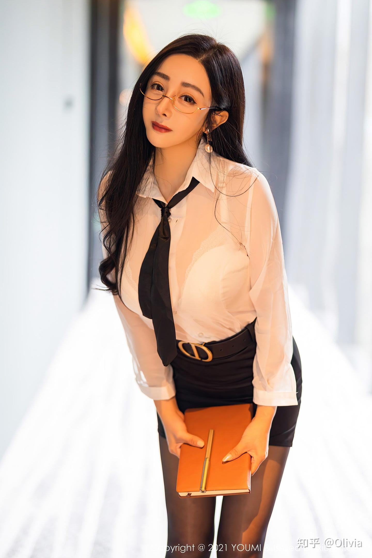 [YOUMI尤蜜荟] 2021.11.26 VOL.723 允爾 成都旅拍 [88P] - 知乎