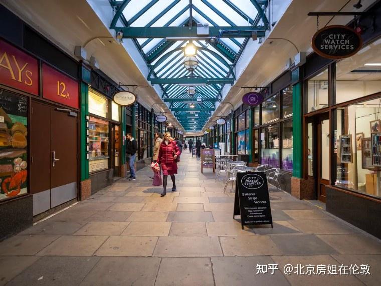 伦敦中心老建筑内打造新概念美食场大厅BoxHall City | 伦敦网红美食广场Boxpark盘点 - 知乎