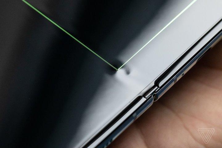 Galaxy Fold 为啥这么容易坏，拆解网站 iFixit 有话说 - 知乎