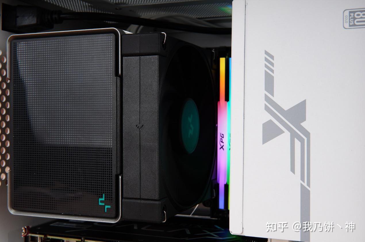 双塔风冷玩家狂喜箱？闪鳞G200 ITX机箱装机分享 - 知乎