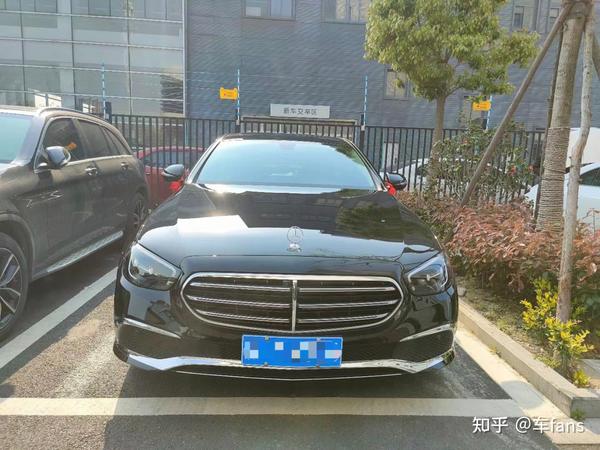 车主分享：提了奔驰E300L妹子都想我带她们兜风，静音很好妹子很喜欢 - 知乎