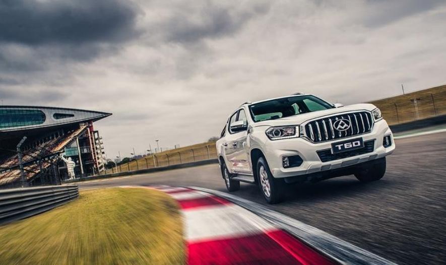 10万元皮卡如何选？上汽大通T60纪念版对比日产锐骐6 - 知乎