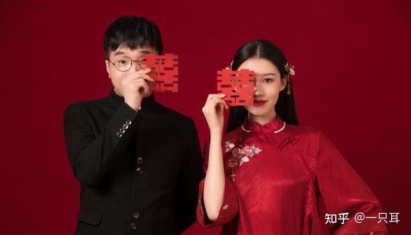 老皇族Tabe婚礼：老队友UZI等带女友前往，Miss：同桌还有某开 - 知乎