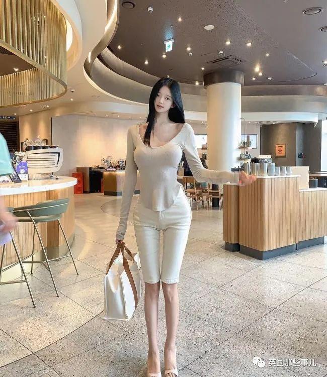 韩国妹子"P图太假"火爆出圈，处处露馅毫不掩饰！网友赞：勇气可嘉！ - 知乎