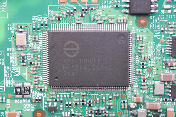 拆解报告：ENPHASE ENERGY IQ7+ 微型逆变器 - 知乎