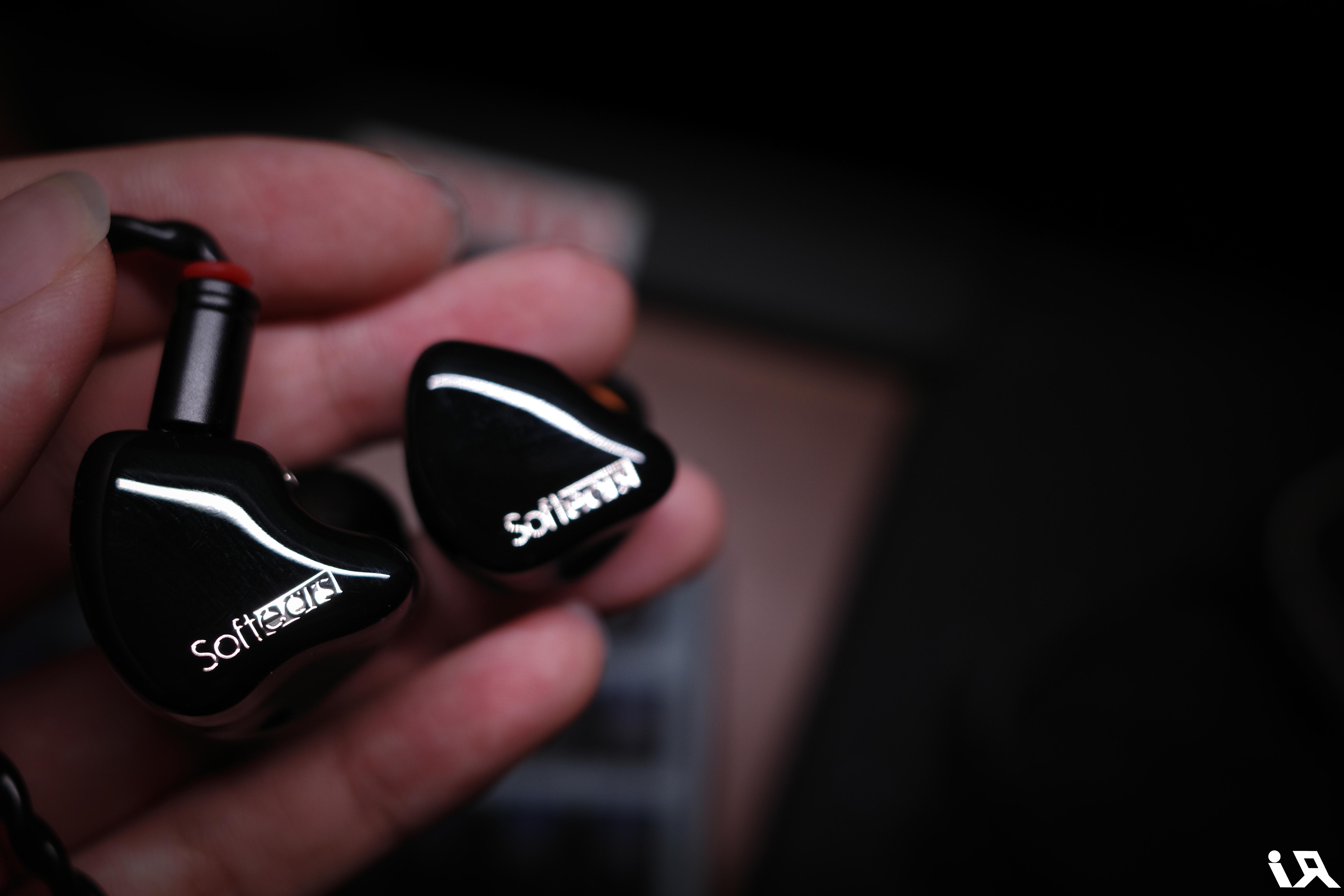 识听评测：软耳声学 Softears Tremolo 单动圈私模定制耳机 - 知乎