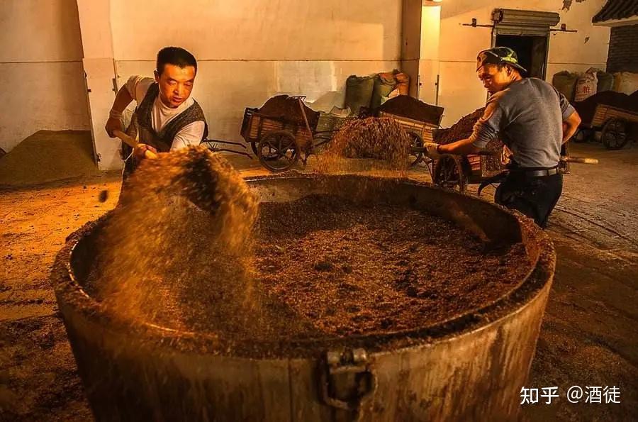 酱香型白酒酿造的基本工艺是什么?有什么吗特点? 知乎