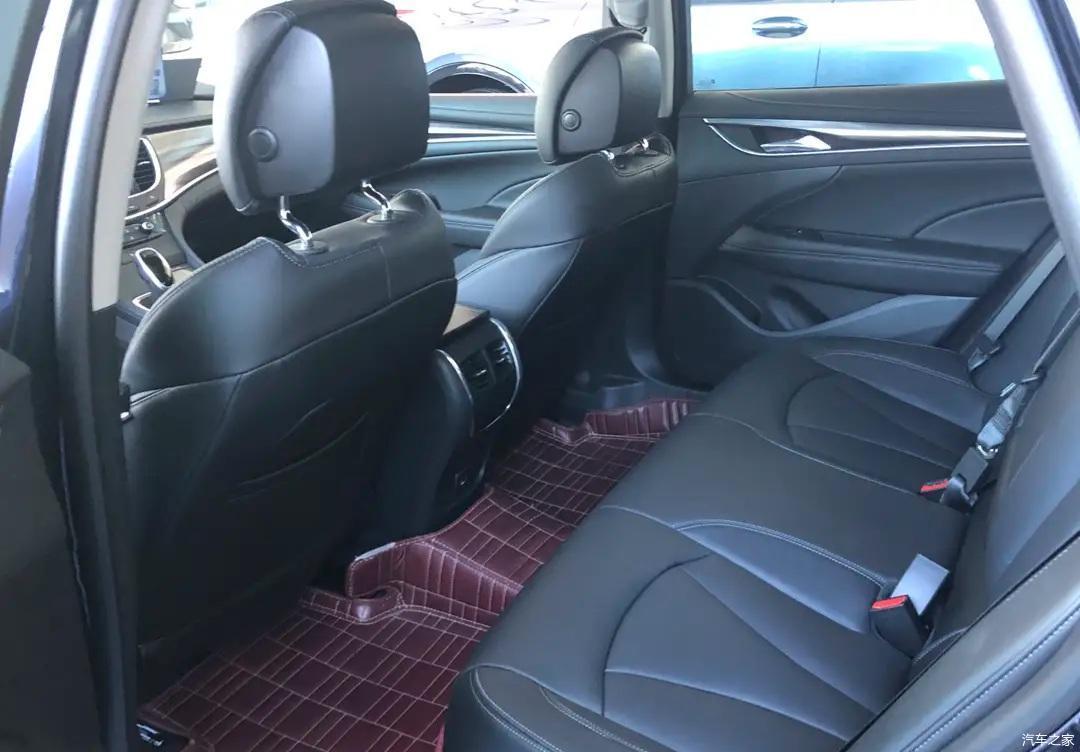 新款别克君越实拍解析，标配9AT！车长超5米，拼的就是性价比 - 知乎