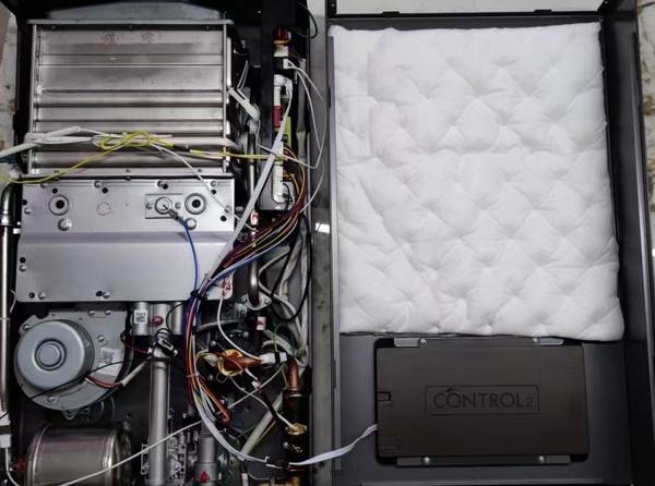家用热水器拆机测评 - COLMO星图热水器CX616双核零冷水、全维精钢系统全面拆开看一看！ - 知乎