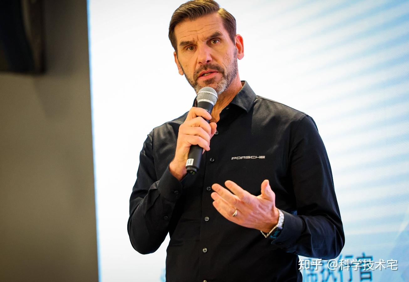内涵小米SU7？阿维塔总裁：汽车设计难免心有灵犀，原创设计很难！ - 知乎