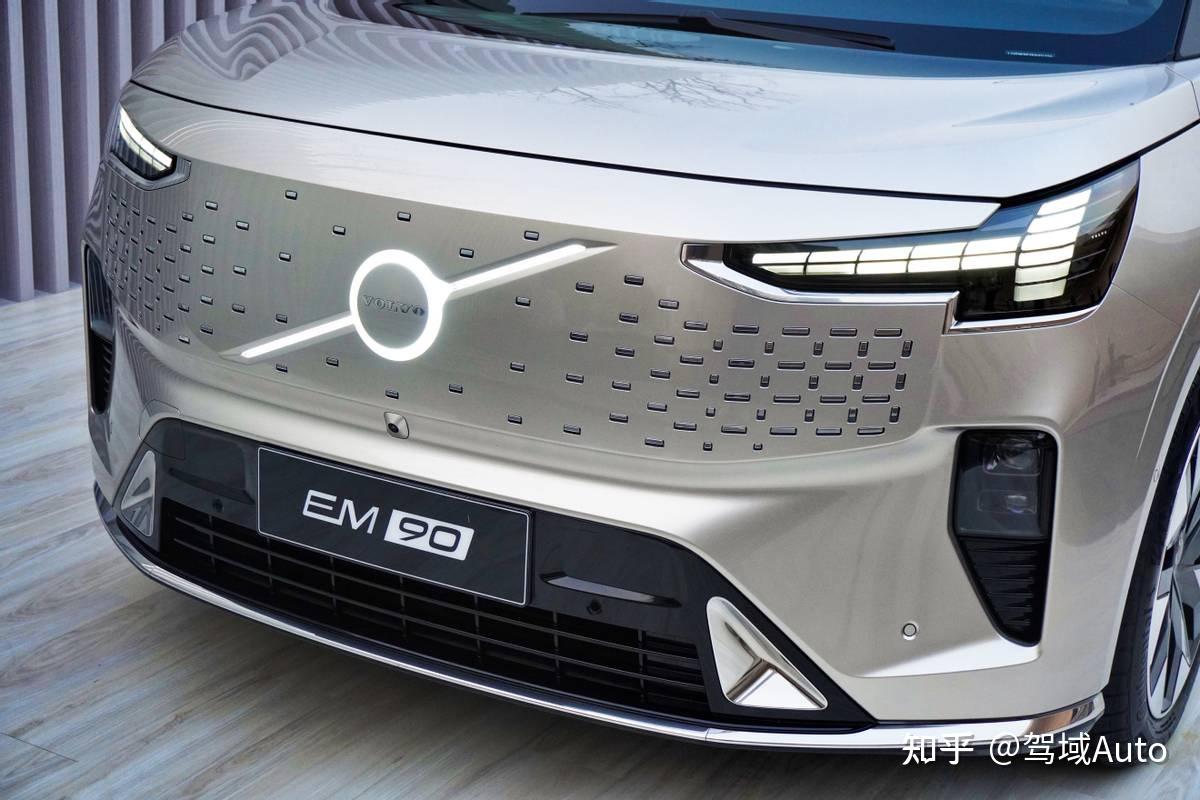 调子起高了？体验沃尔沃EM90，为什么要卖到81.8万？ - 知乎