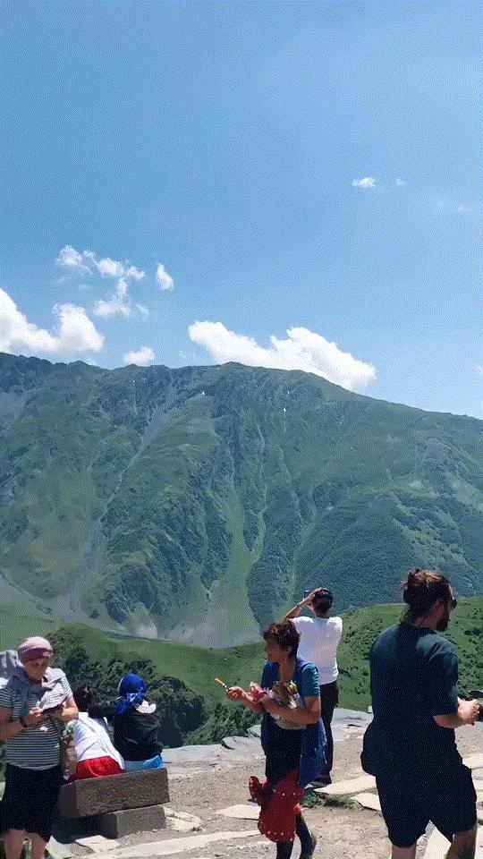 旅游推荐:⛪格鲁吉亚🇬🇪，卡兹别克山和三一教堂 - 知乎
