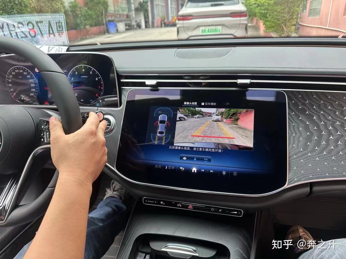 24款奔驰E260升级原厂360全景影像更加清晰你觉得怎么样 - 知乎