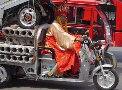 狗骑兔子、啪啪车、客先死...“三蹦子”别称能绕地球三圈！ - 知乎