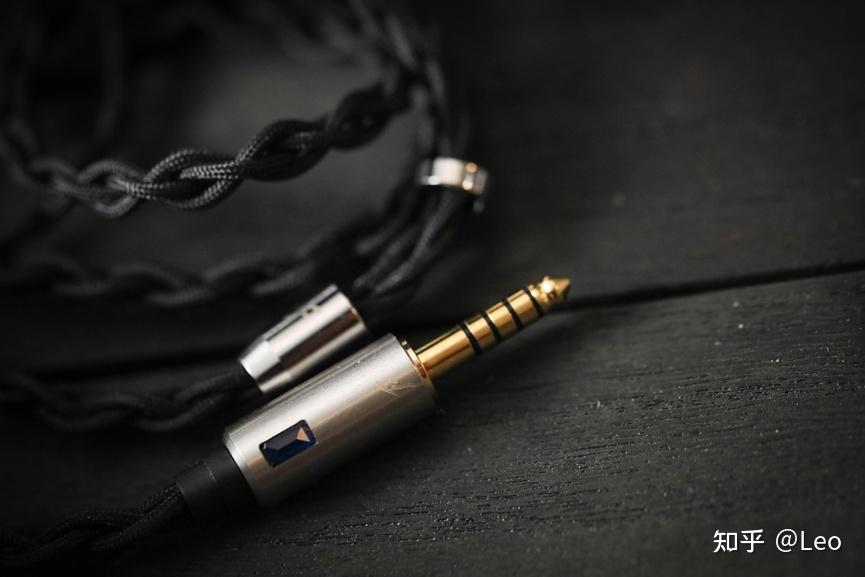 我们来浅谈一下新起之秀Fono的第一款产品蝴蝶圈ref01 - 知乎
