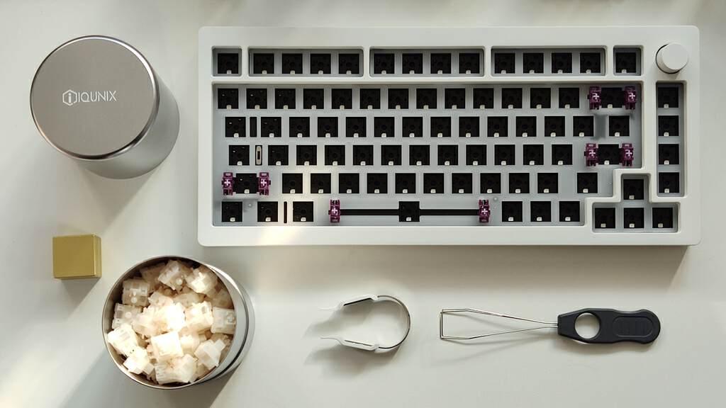 出道既“巅峰”首款全POK材质线性轴——IQUNIX璞玉轴上手体验