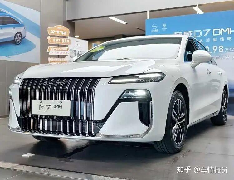 新华社 × 中汽中心双认证！荣威 M7 DMH AI 底盘化解 90% 震动 - 知乎