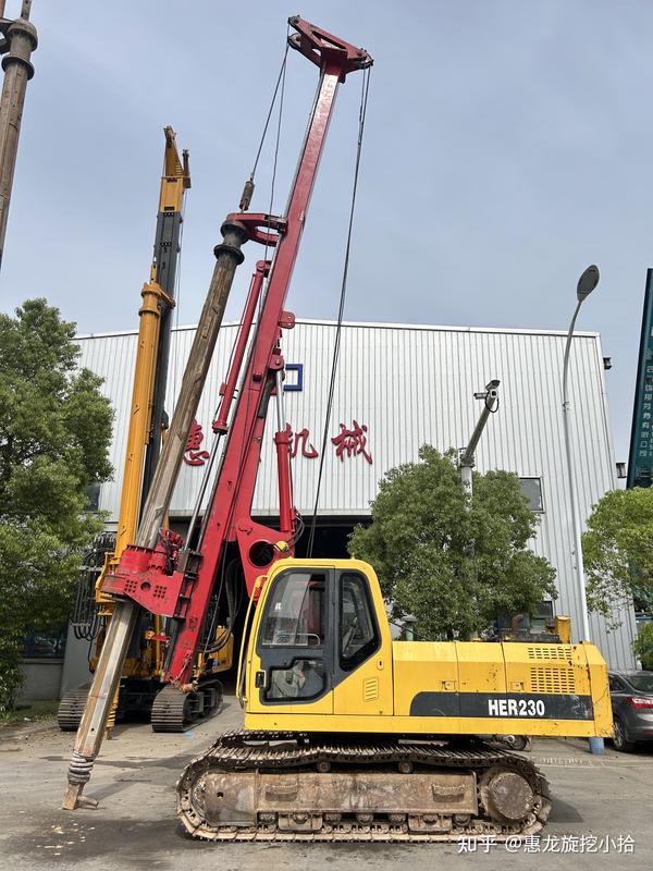 旋挖钻机和长螺旋打桩机有哪些不同点 - 知乎