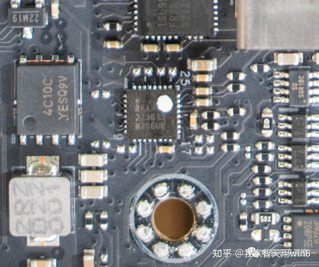 【八测】嘿嘿嘿，是MATX ROG嘿嘿嘿。华硕ROG CROSSHAIR X670E GENE评测 - 知乎