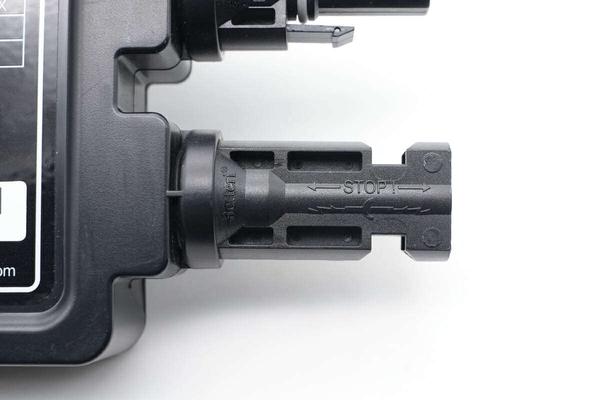 拆解报告：APsystems昱能450W组件快速关断器OPT700-RS - 知乎