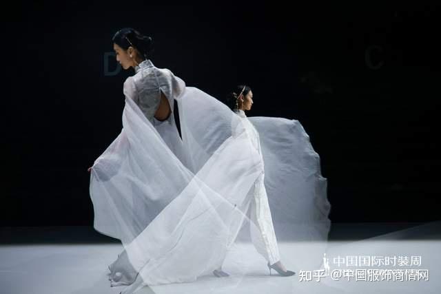 国风•关雎•锦色——GUANJU关雎记优雅绽放AW24中国国际时装周 - 知乎