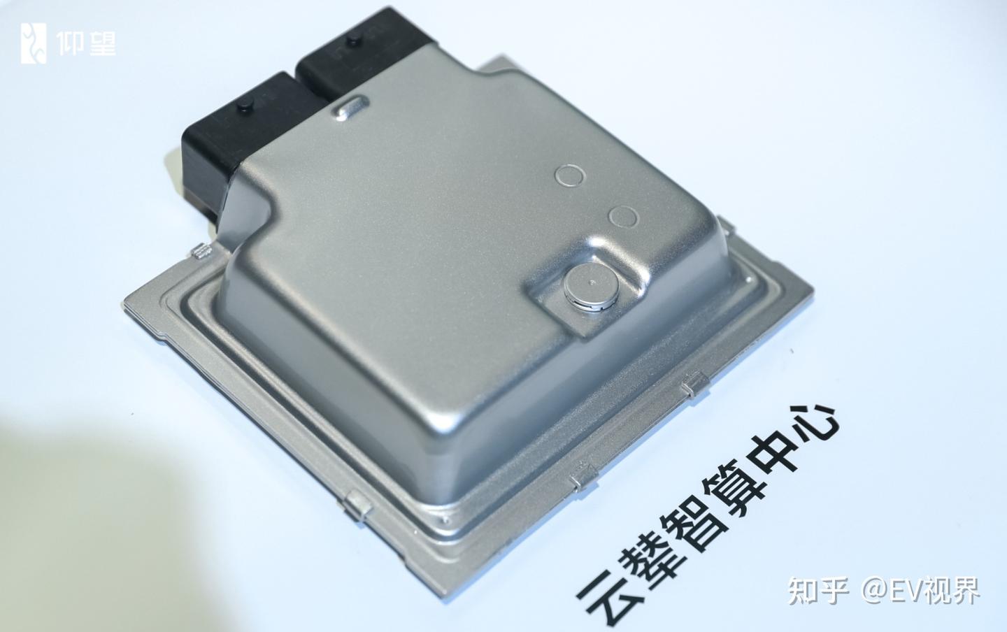 【深度】仰望U8云辇-P技术干货解析，让硬派越野从此更简单？ - 知乎