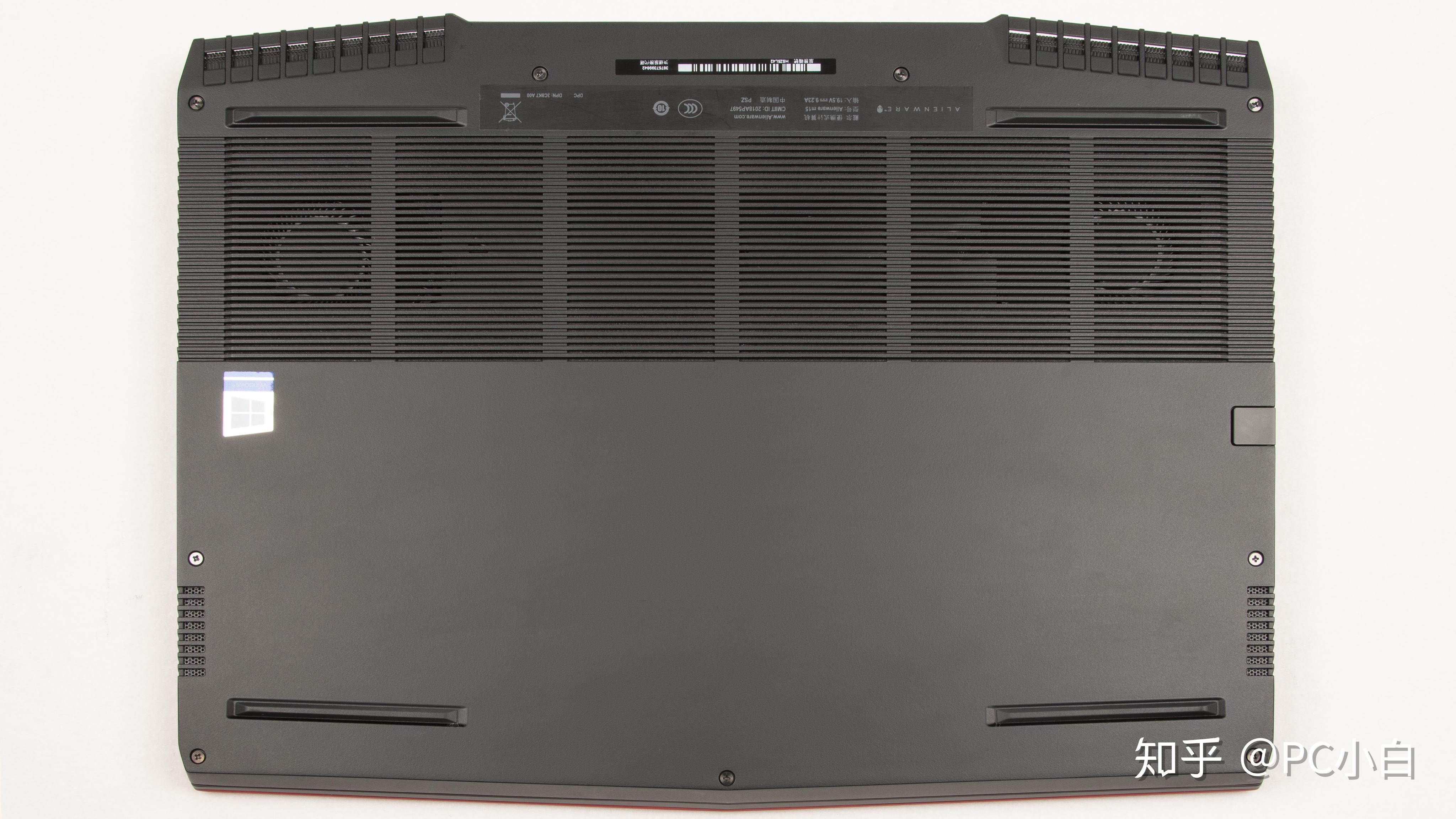 “薄得不像实力派”——Alienware M15评测 - 知乎