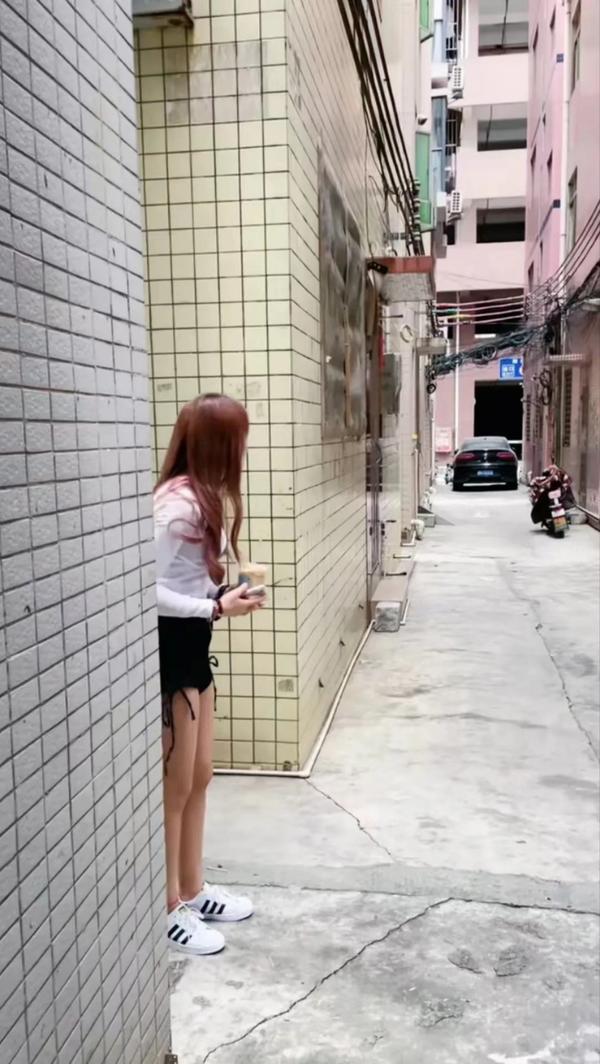 女子两个月被偷30多条内裤,直言没内裤穿了 知乎