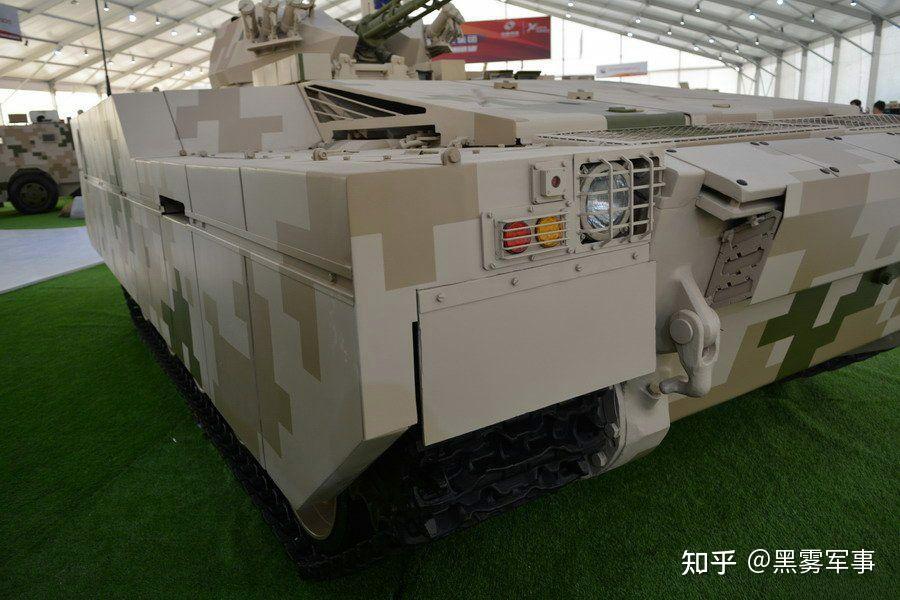 VN11重型装甲人员输送车：中国现代化装备的杰作 - 知乎