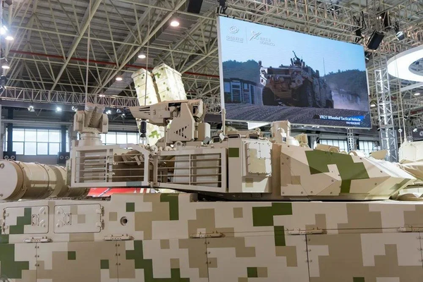 厉害了！中国VT-4A1主战坦克亮相航展，多项升级堪比第四代坦克 - 知乎