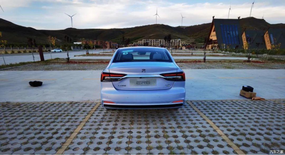 上汽R ER6长测：一款20万级你无法绕开的纯电轿车 - 知乎