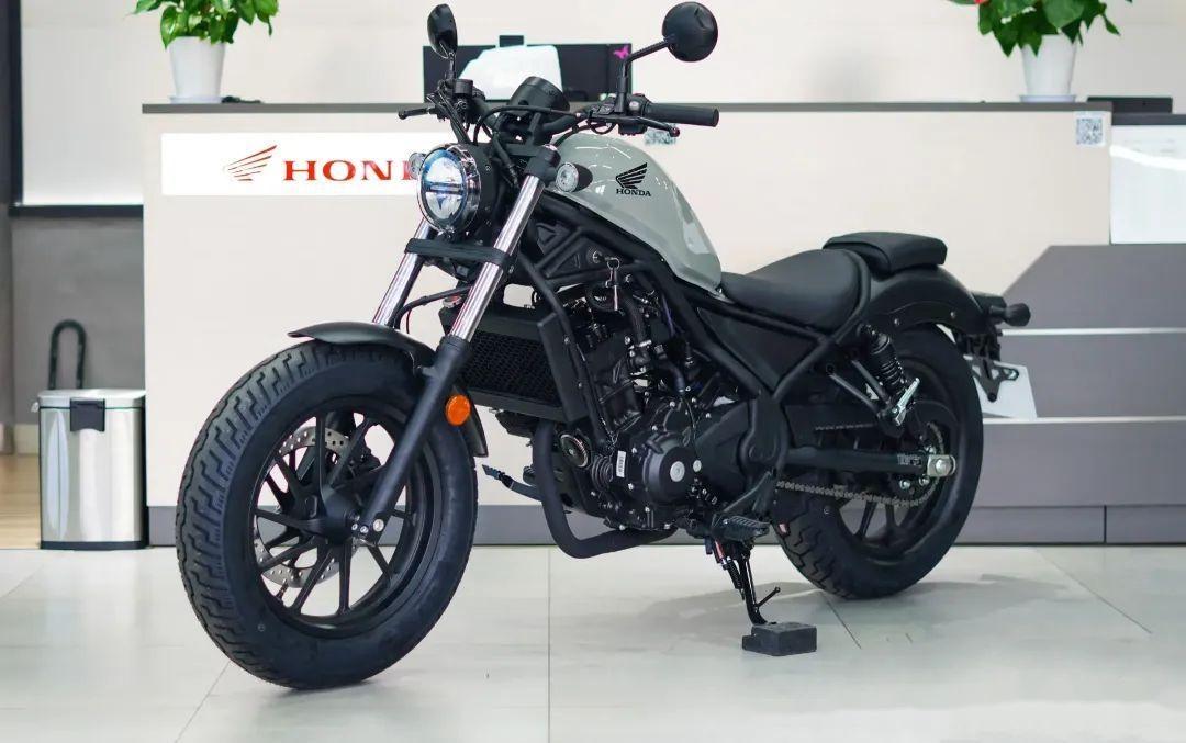 1.88万元的本田CM300和CL300，能不能买？ - 知乎