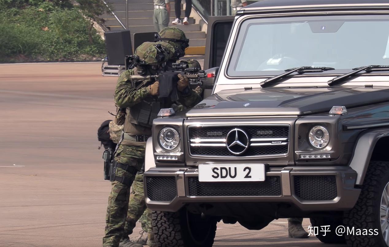 香港警察175周年警民同乐汇演 中的特别任务连（SDU，aka飞虎队） - 知乎
